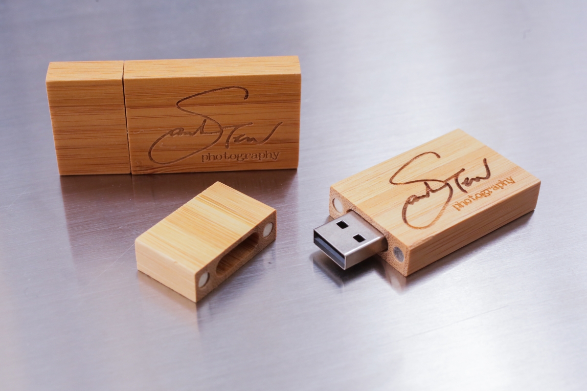 New custom flash drives: bamboo! | sarah tew photography